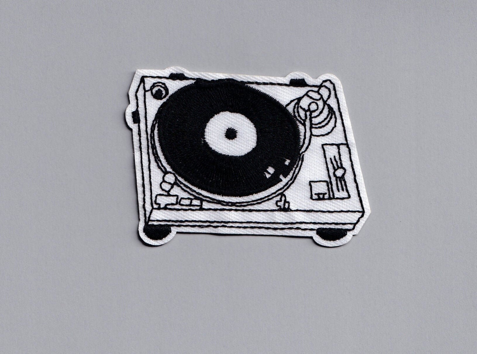 Iron On Embroidered DJ Turntable Patch EDM Music Retro Vinyl Record ...