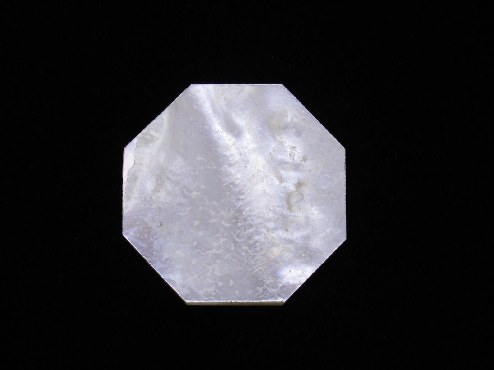 Rainbow Fire Mother of Pearl Gemstone, Natural Pearl for Jewellery ...