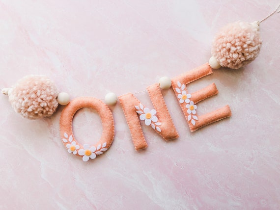 Daisy Felt Letter Banner L Highchair Banner L Floral Letters | Etsy