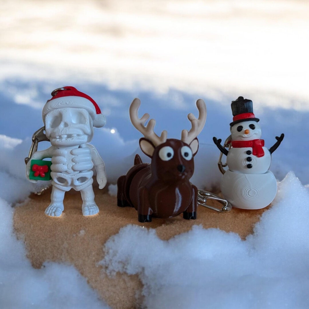 Three 3D Articulated Models Snowman, Reindeer, Tiny Skeleton With Santa ...