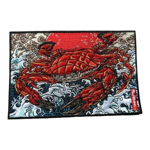 PATCHLAB Great Wave Crab #3 PVC Morale Patches | Embroidered Patches ...