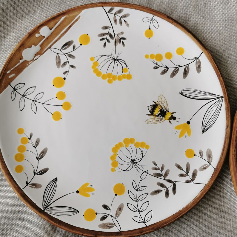 Handmade Ceramic Bee Plate: Artisan Pottery Dinnerware - Etsy