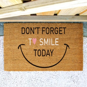 FRIENDLY REMINDER Don't Forget to Smile Today Brown - Etsy