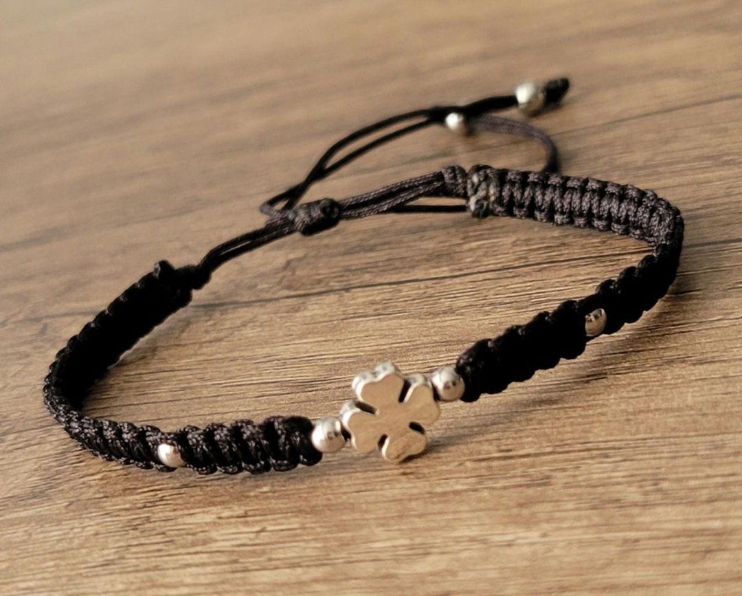 Pulsera Moda Trébol Negro Hecha a Mano, Hilo Nylon. Proteccion Buena ...