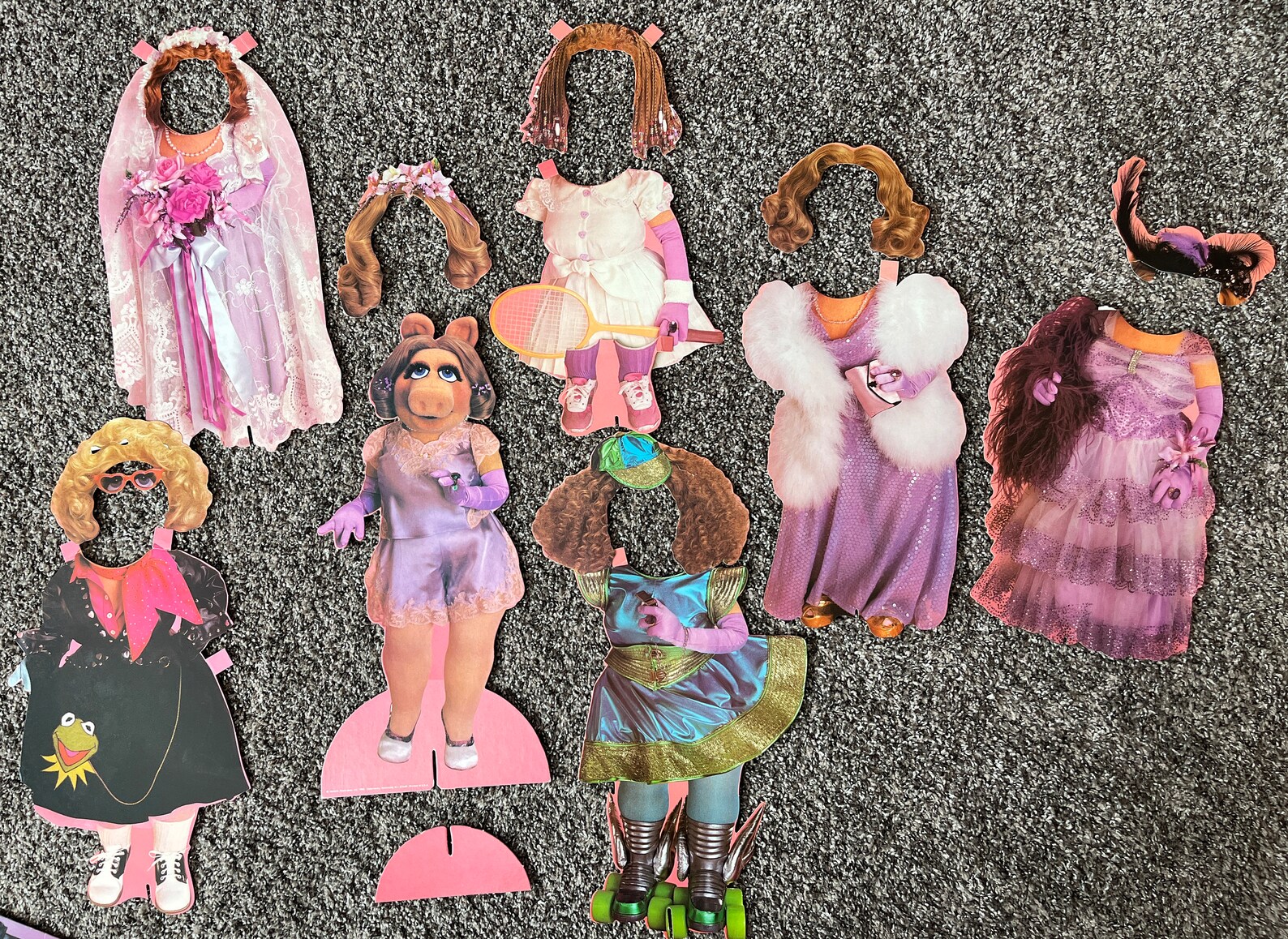 Vintage Colorforms Jim Henson's Muppets Miss Piggy Paper Stand up Doll ...
