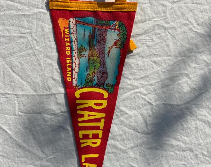 Vintage Crater Lake Wizard Island Oregon Pennant Flag - Etsy