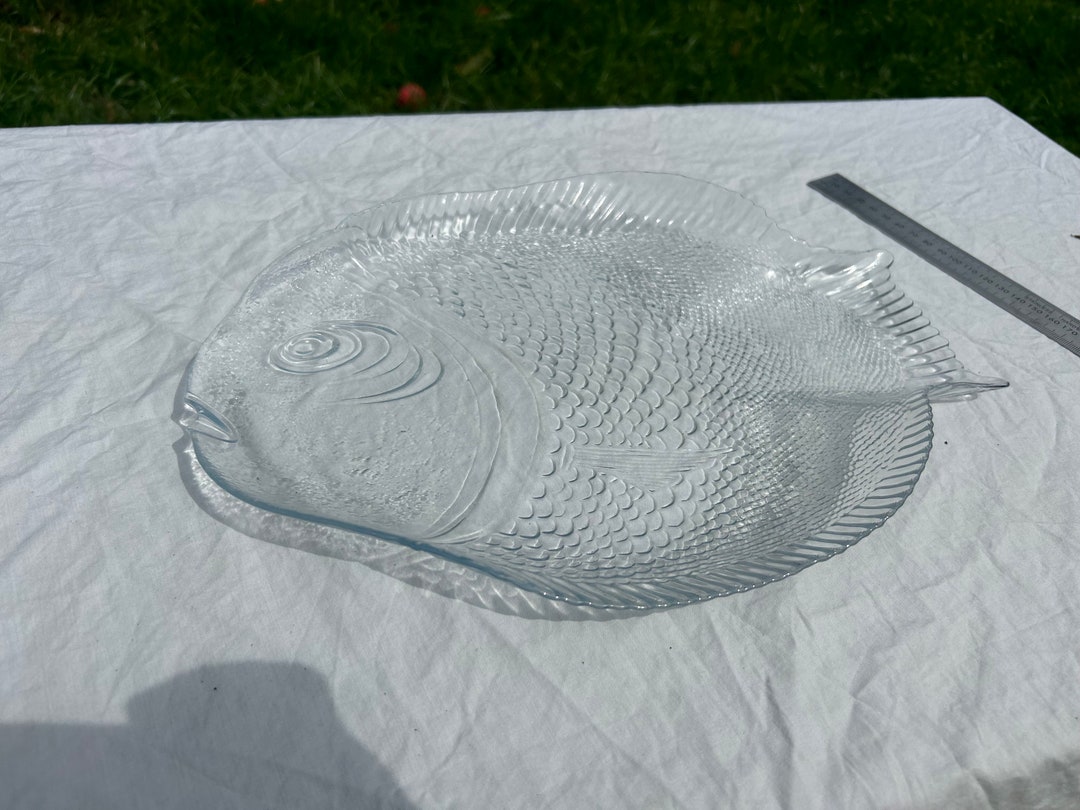 Vintage Large Glass Fish Plate - Etsy