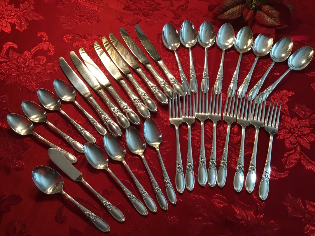 White Orchid Pattern Silver Plated Community Flatware Vintage Set of 34 ...