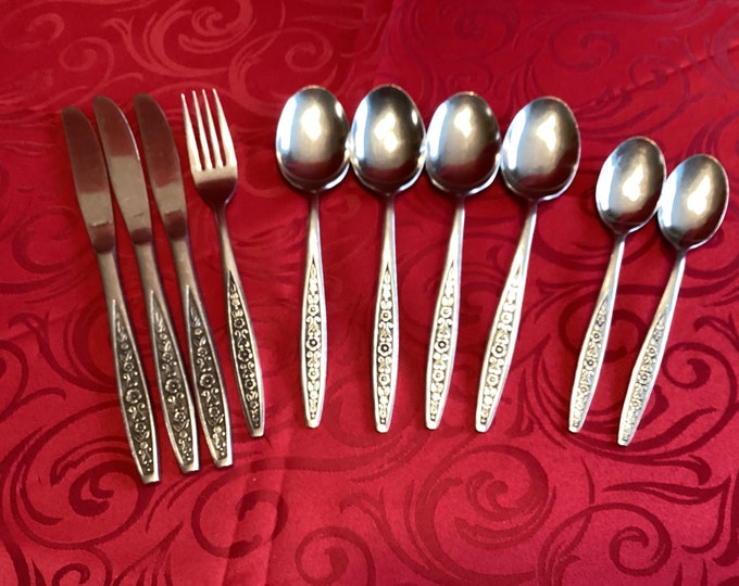 Stainless Steel Japan 10 Piece Cutlery Flatware Ornate Pattern With 5 ...