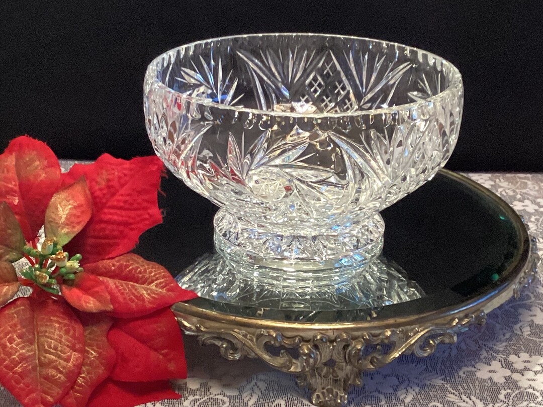 Pinwheel Crystal Fruit Bowl Elegant Detailed Cuts of Crystal - Etsy
