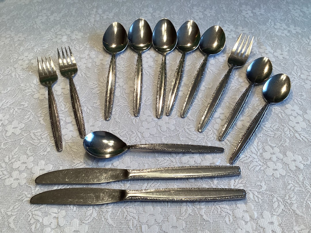 Vintage Stainless Steel Korea Elegant Pattern Unknown Flatware Cutlery ...