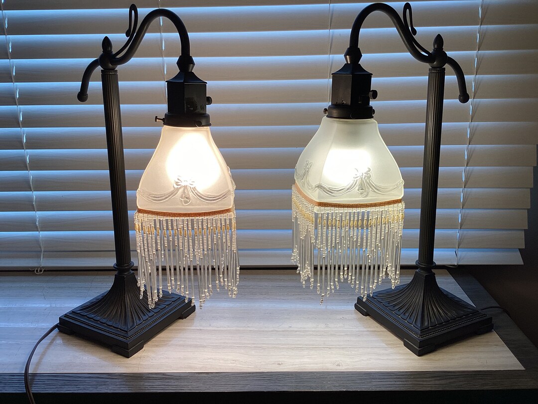 Elegant Arched Table Lamp With Frosted Glass and Beads Arched Top Rod ...