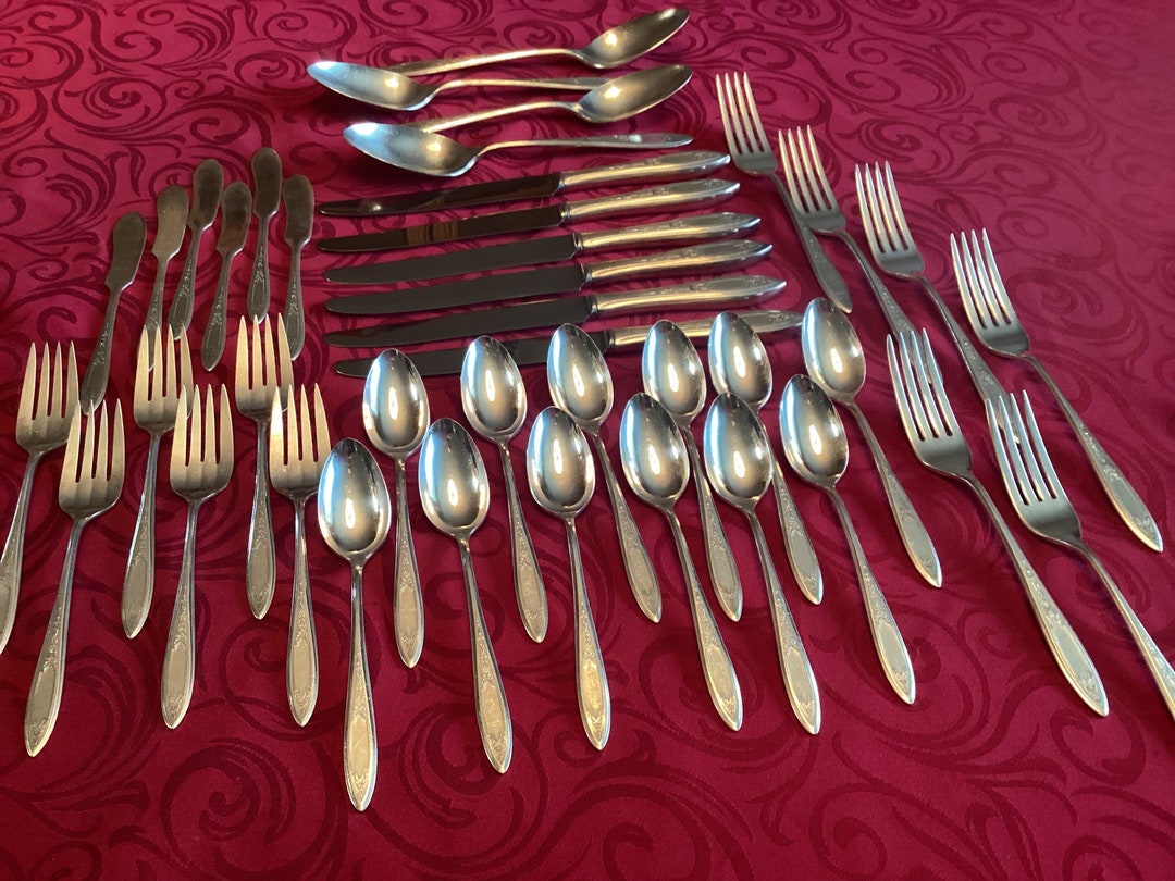 Debutante Pattern Antique 1925 WM Rogers Triple Silver Plated Oneida Flatware Silverware Cutlery ...