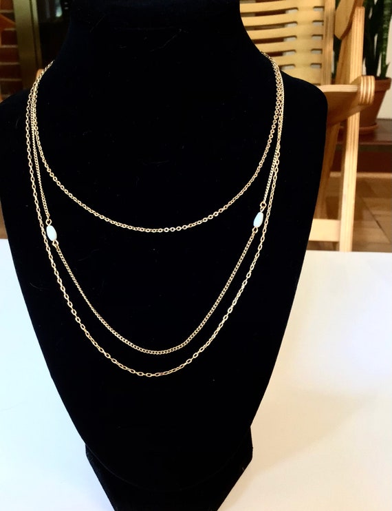 vintage avon three strand - Gem