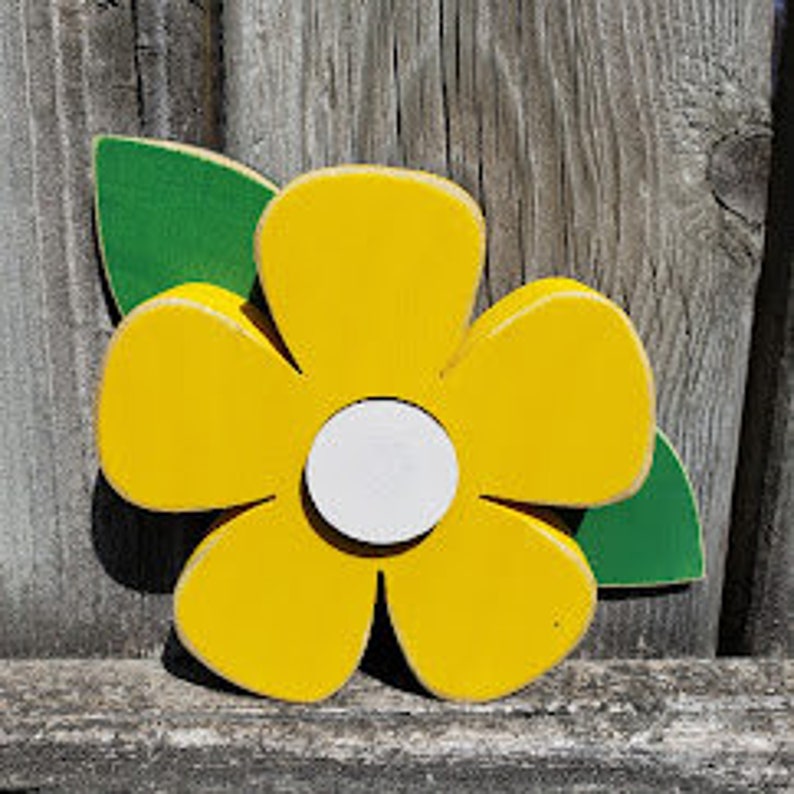 Daisy Flower Decor Wood Daisy Wooden Flower With Leaves - Etsy