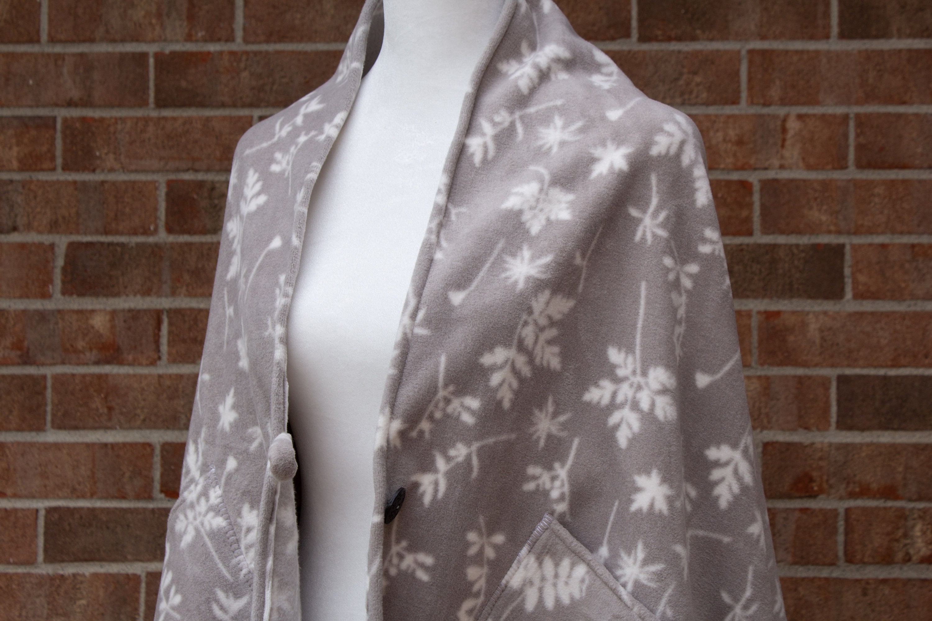 Gray With Snowy White Leaf Pattern Premium Luxe Fleece Pocket Wrap ...