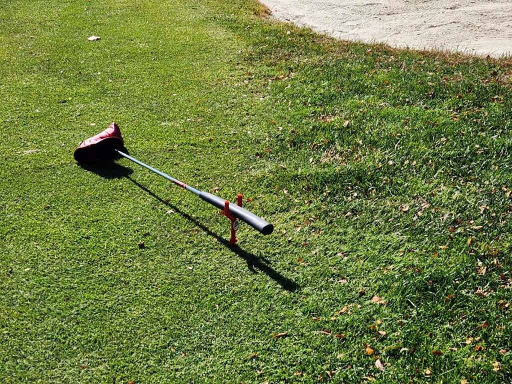 Grip Caddy: Golf Club Stand With Ball Marker Holder - Etsy