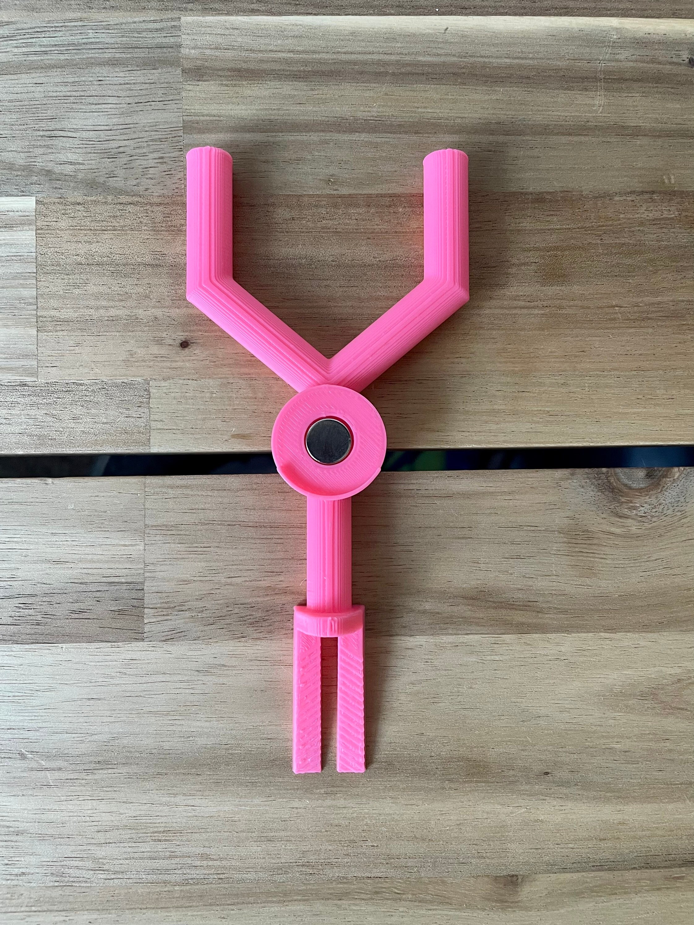 Grip Caddy: Golf Club Stand With Ball Marker Holder - Etsy