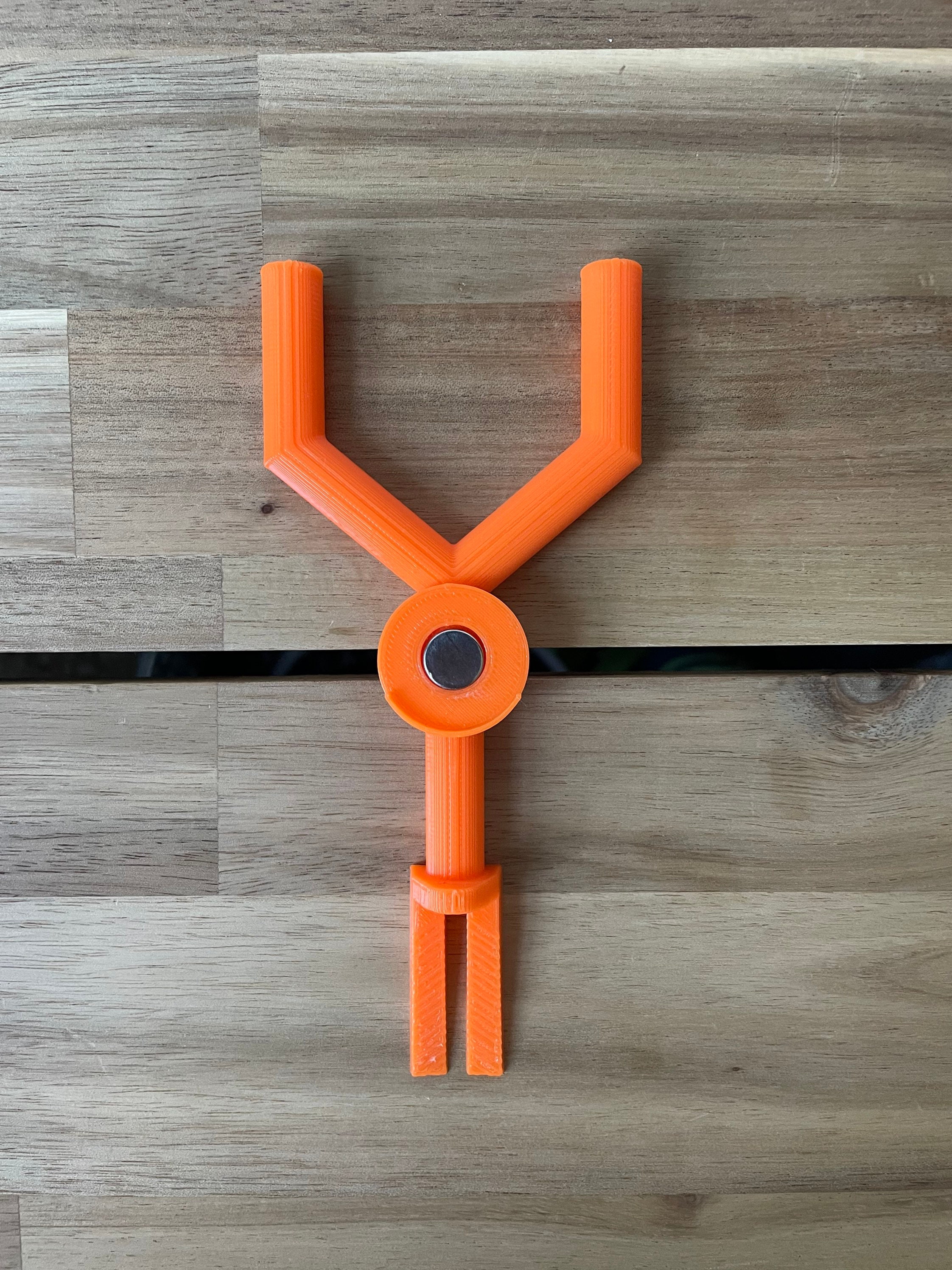 Grip Caddy: Golf Club Stand With Ball Marker Holder - Etsy