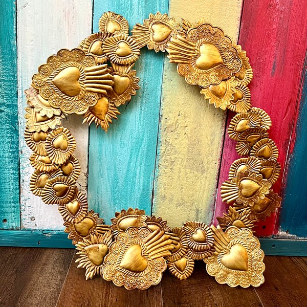 Metal Wreath - Etsy