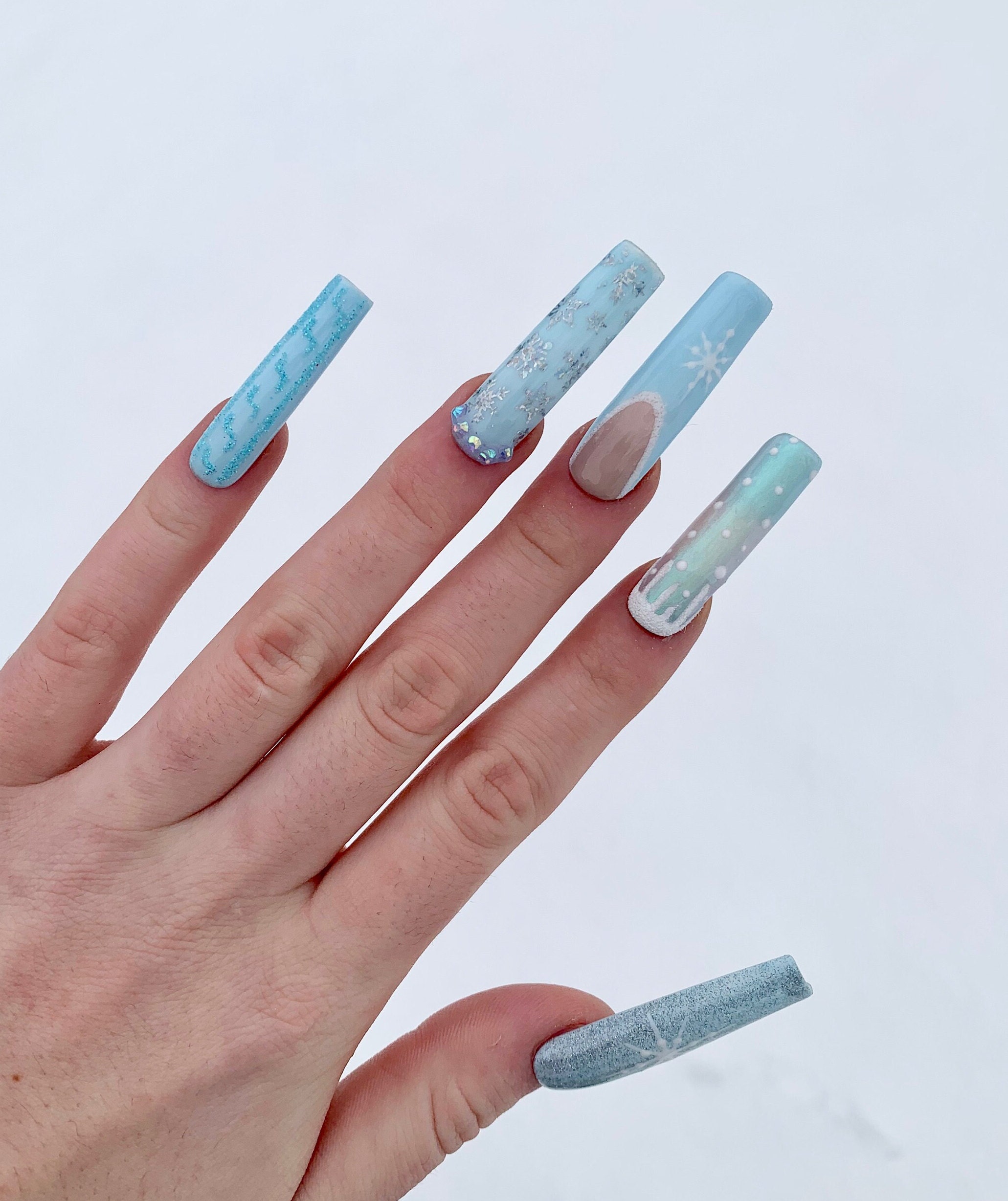 3d Icy Christmas Frozen Nails, Blue Elsa Press on Nails Canada, Holiday ...