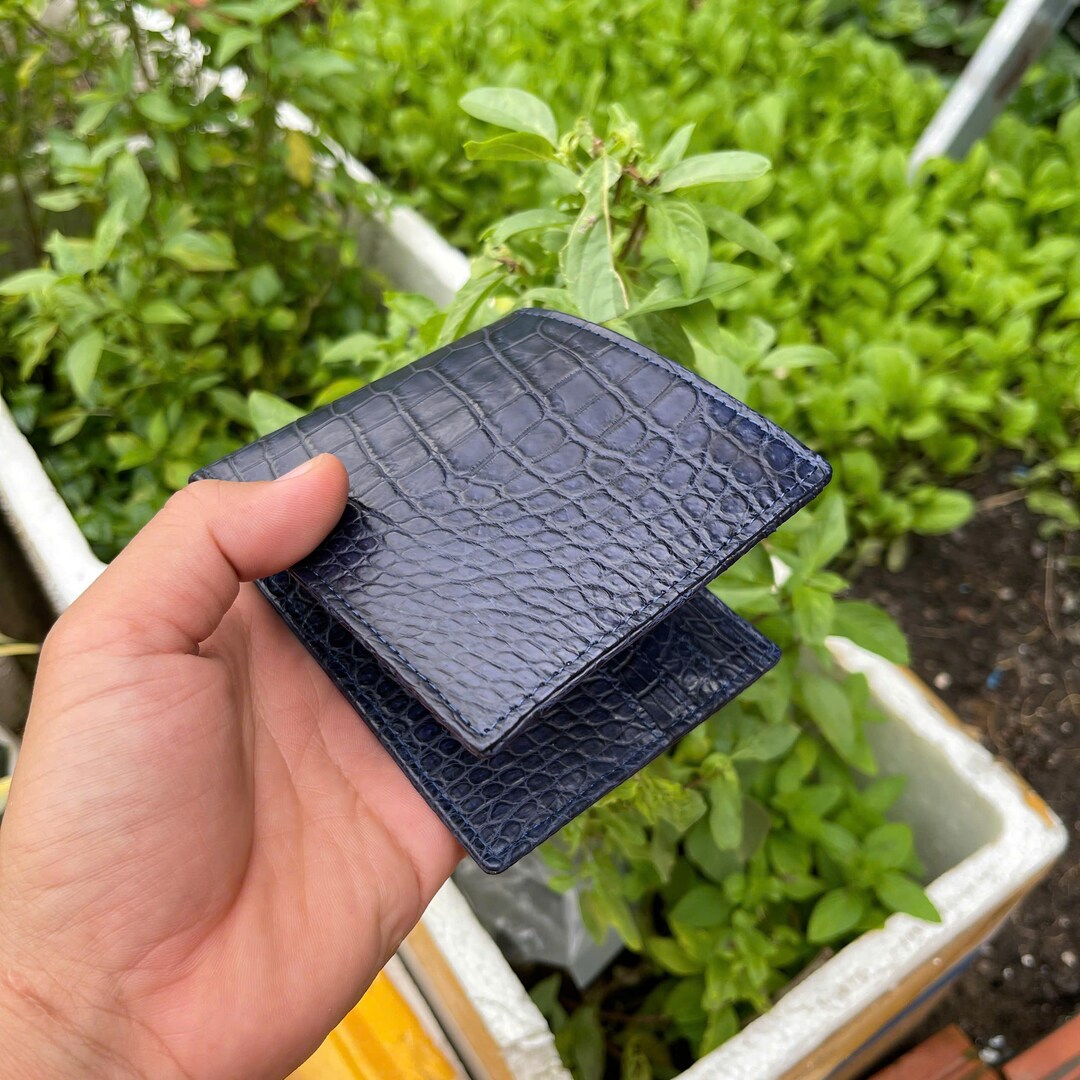 Handmade Blue Genuine Gator Leather Bifold Wallet: Money Clip Card ...