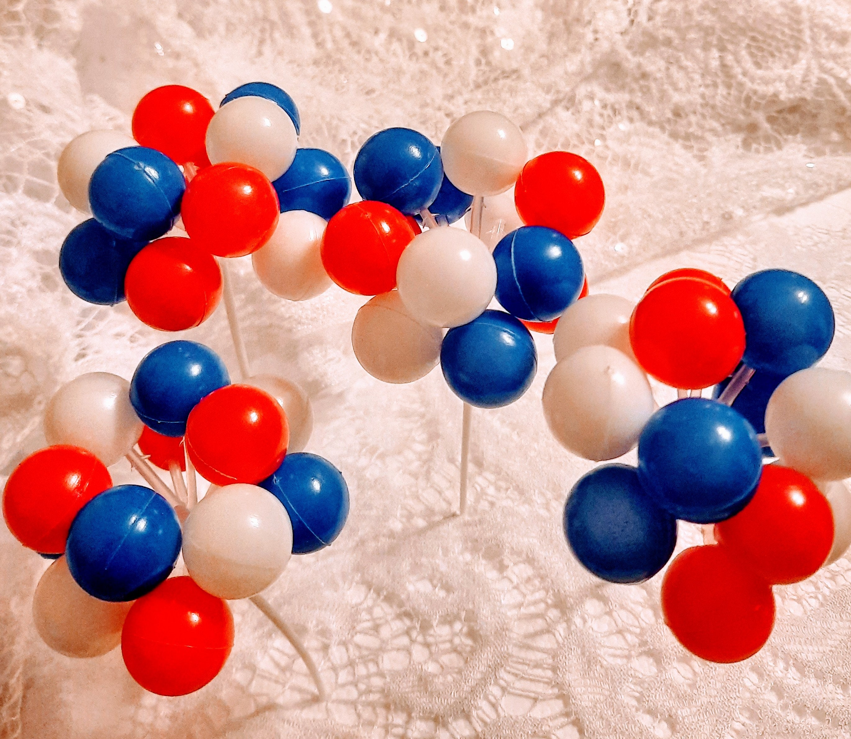 4 Cluster Balloons Red, Blue, and White Cluster Balloons for Cupcakes ...