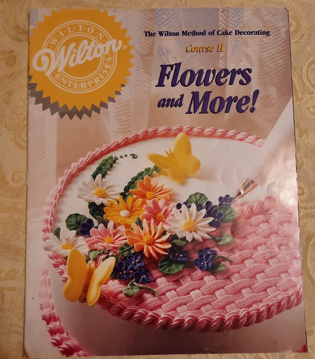 Wilton Cake Decorating Course 2 Flowers and More! - Etsy