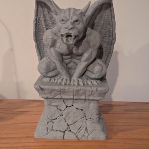 Gothic Gargoyle Statue – Detailed Library, Shelf, Bookcase, or Desk ...