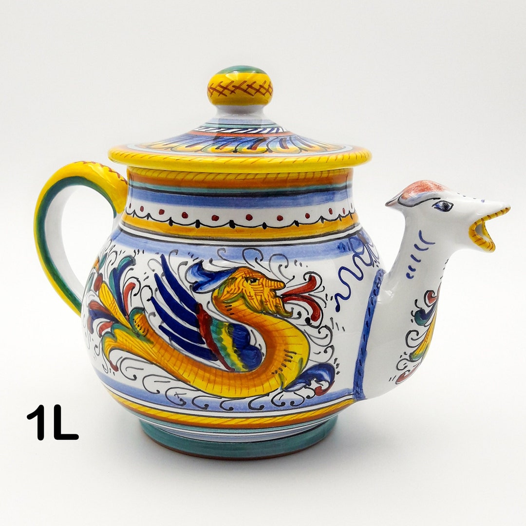 Teapot With Lid 1L - 0.5L & 0.25L Decorated in Raffaellesco. Deruta ...