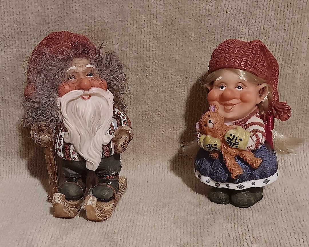 Pair of Vintage Traditional Souvenirer Winter Trolls by Allan Flink ...