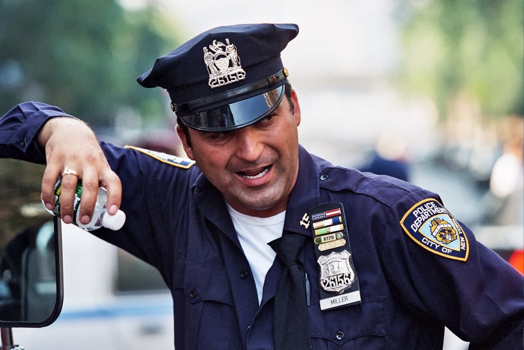 Brooklyn 99 / Blue Bloods / NYPD Blue NYPD Officer Replica Badge for ...