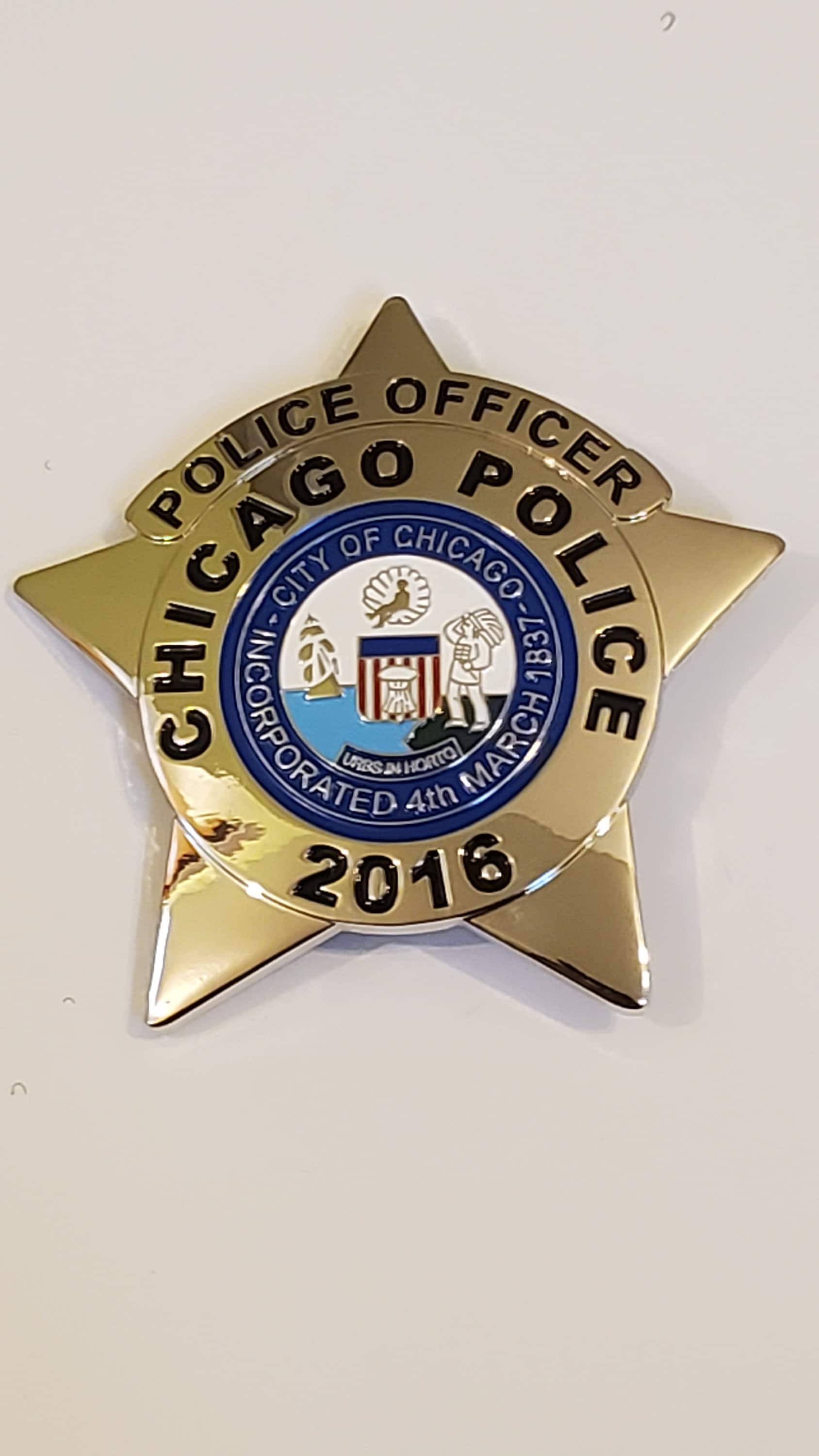 Chicago PD Show / Shameless Chicago PD Officer Replica Badge for ...