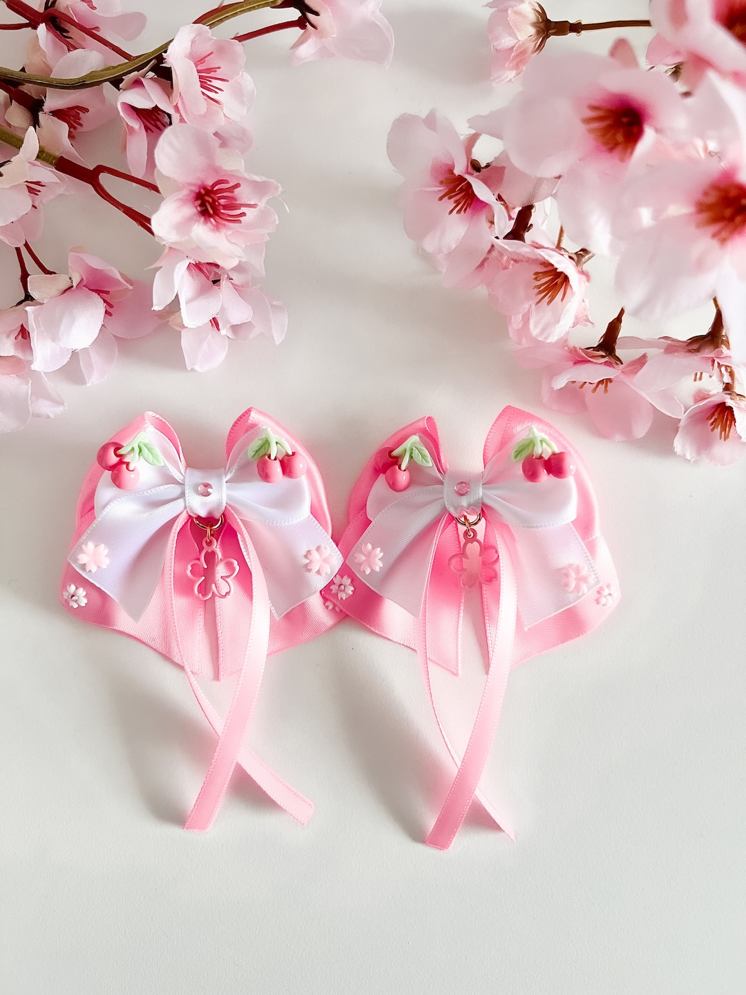 SAKURA MIKU | Vocaloid | Anime | Clip Ins | Hair Bows - Etsy