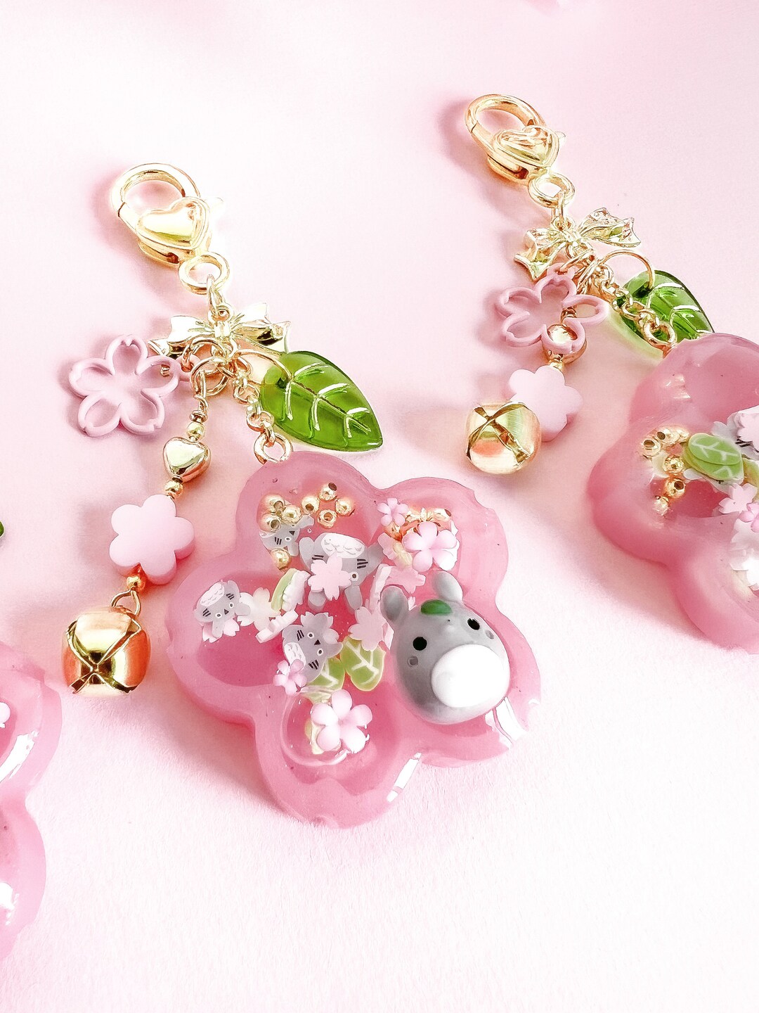 Sakura Baby Totoro Resin Shaker Keyring - Etsy