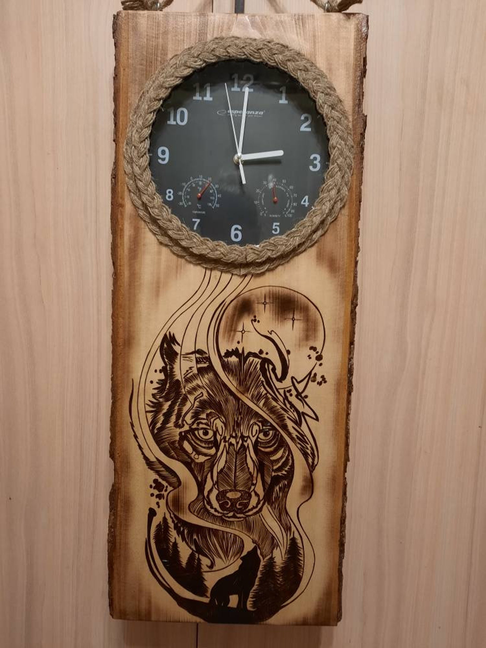 Wolf Wall Clock - Etsy