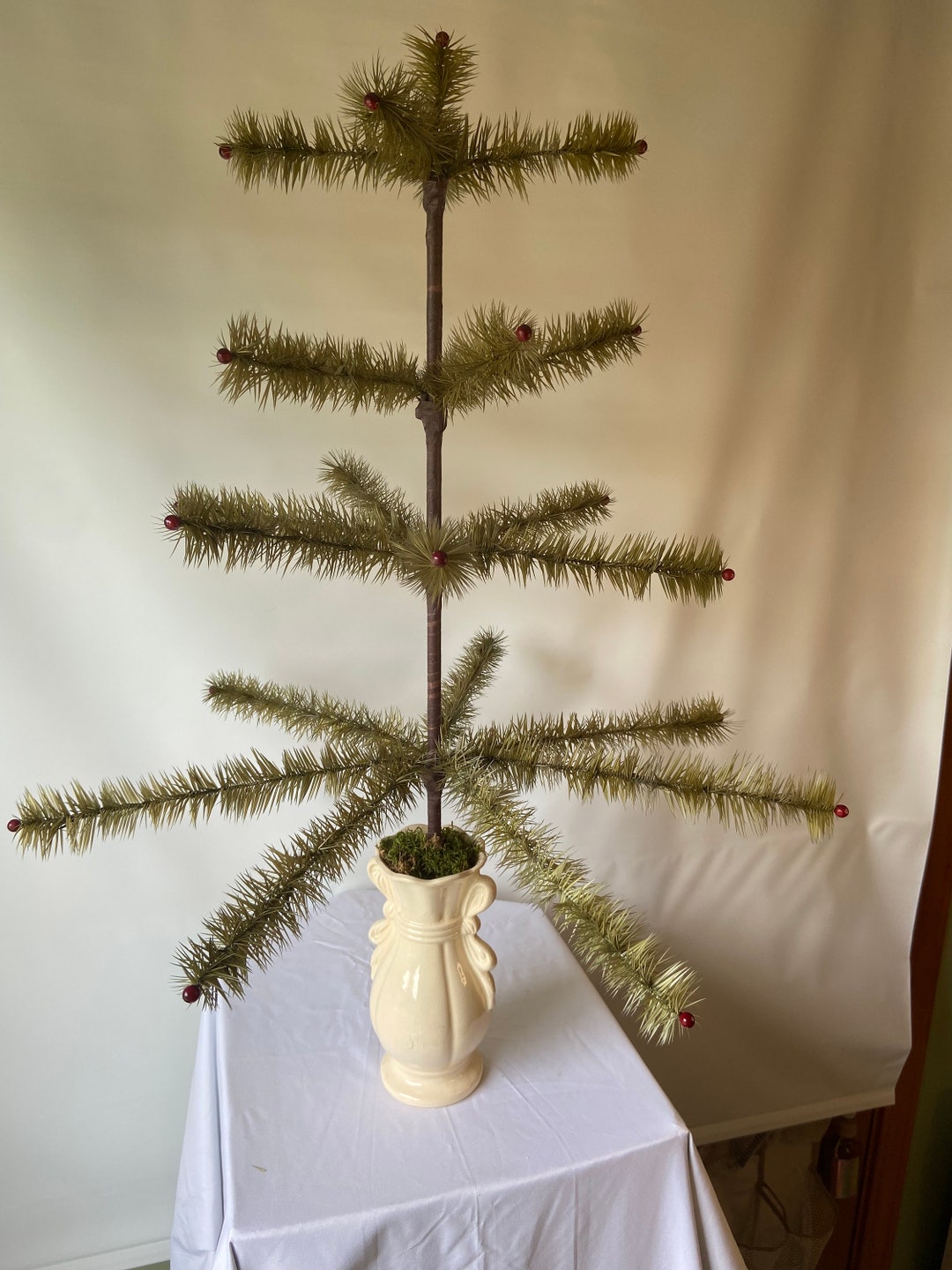 Goose Feather Christmas Tree With Vintage Hull Pottery as Base. - Etsy