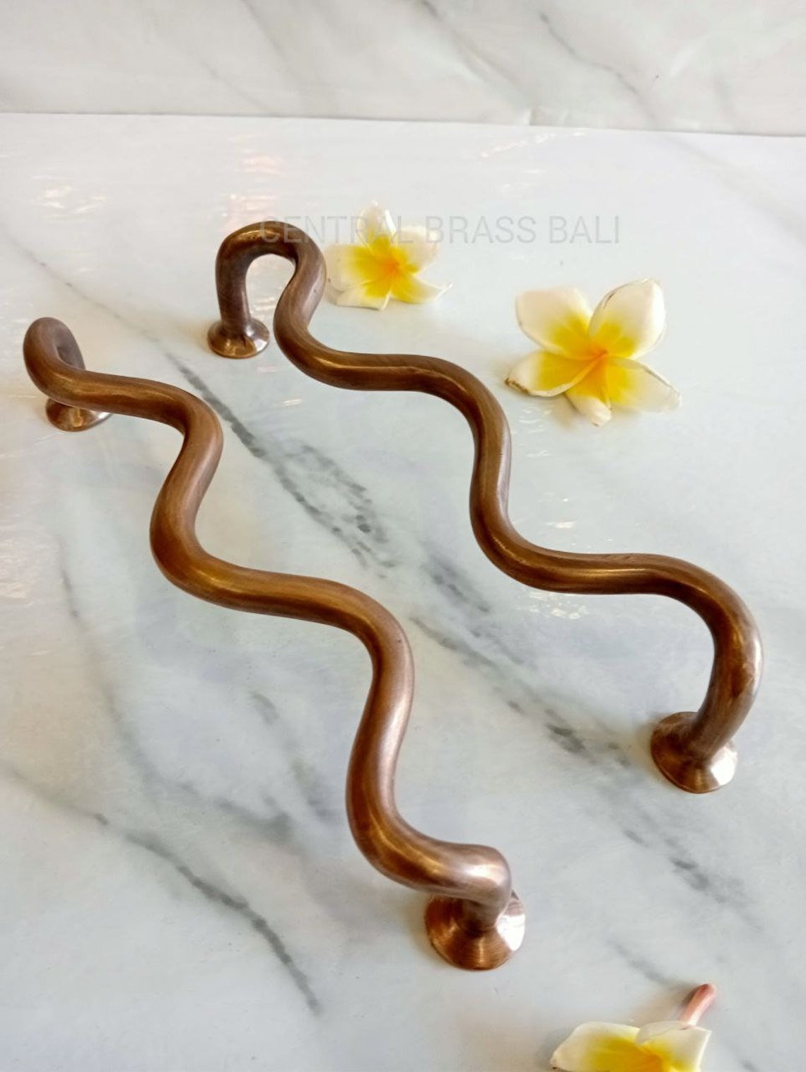 4PCS Wavy Brass Cabinet Handles, Vintage Wiggle Drawer Pulls, Solid ...