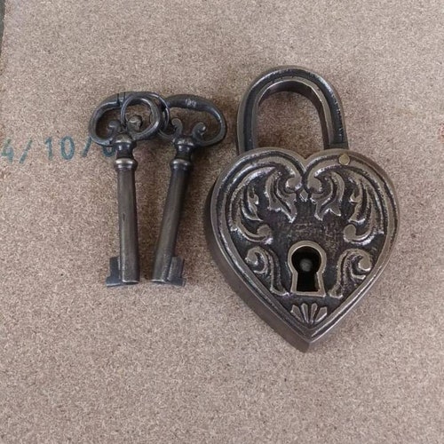 Vintage Batavia Classic Old PADLOCK Antique Solid Brass Key - Etsy