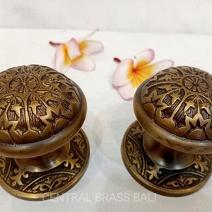 2.95" Ornate Vintage Brass Door Knob, Antique Door Hardware, Brass Victorian Door Knob, Interior ...