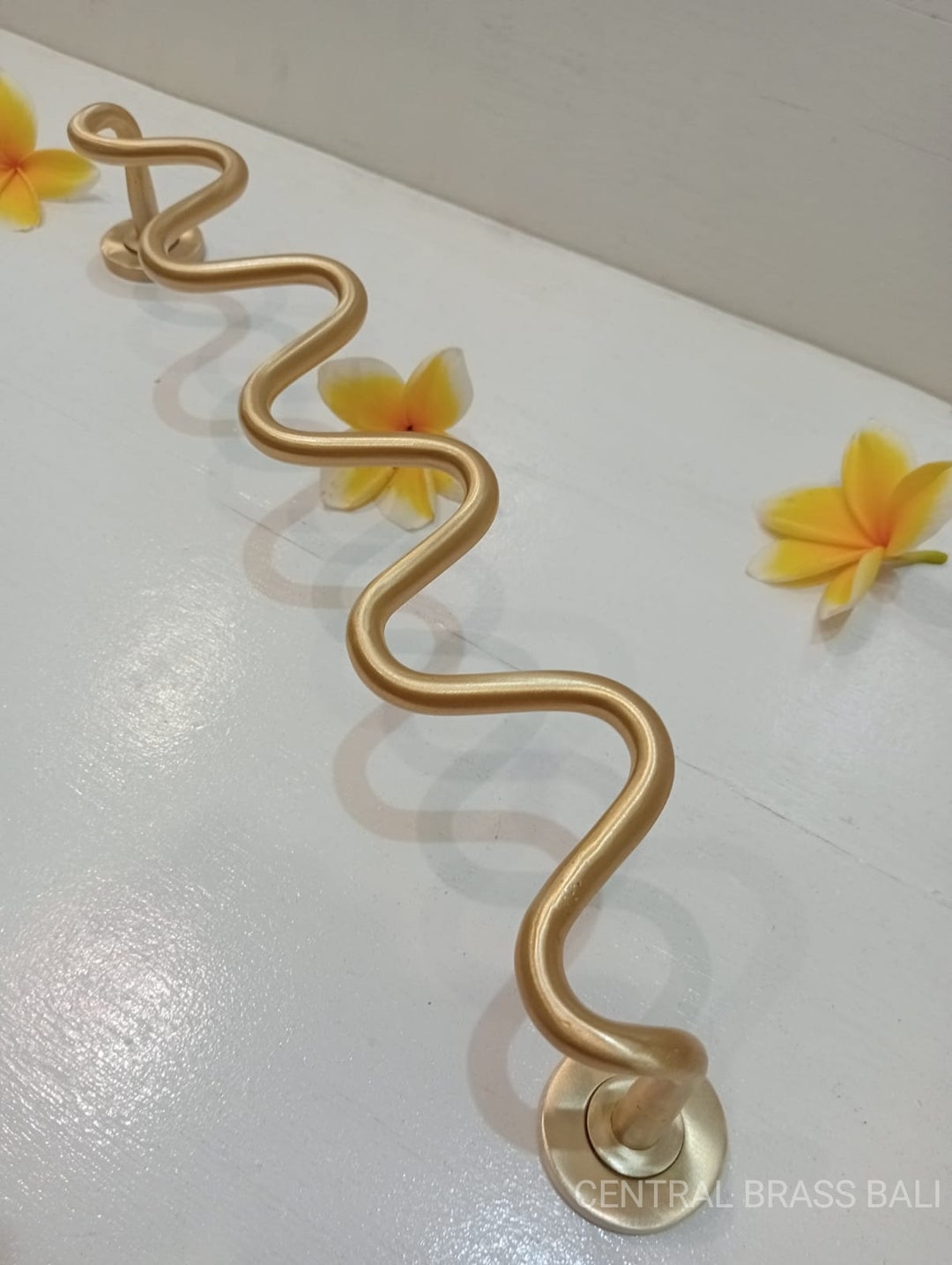 38 Cm 1x Wiggly TOWEL HOLDER Solid Brass, Loo Roll Holder, Wiggle Brass ...