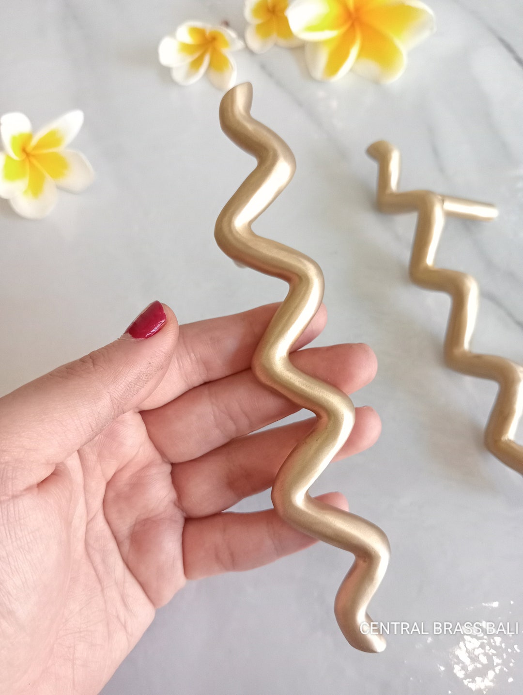 2x Pcs, 16 Cm WIGGLE Brass Handles for Cabinets, Wavy Cabinet Pull ...