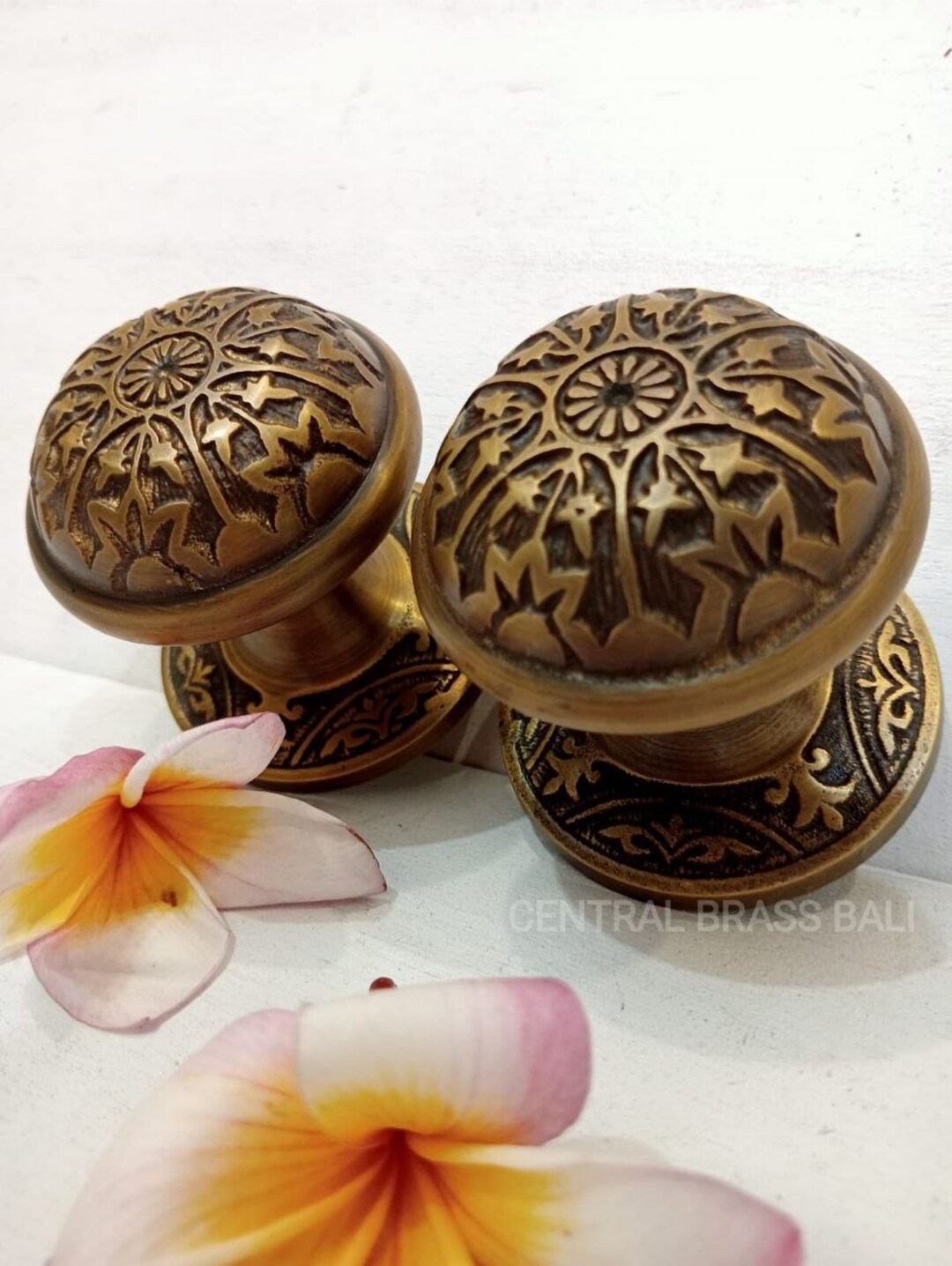 2.95 Ornate Vintage Brass Door Knob, Antique Door Hardware, Brass Victorian Door Knob, Interior ...