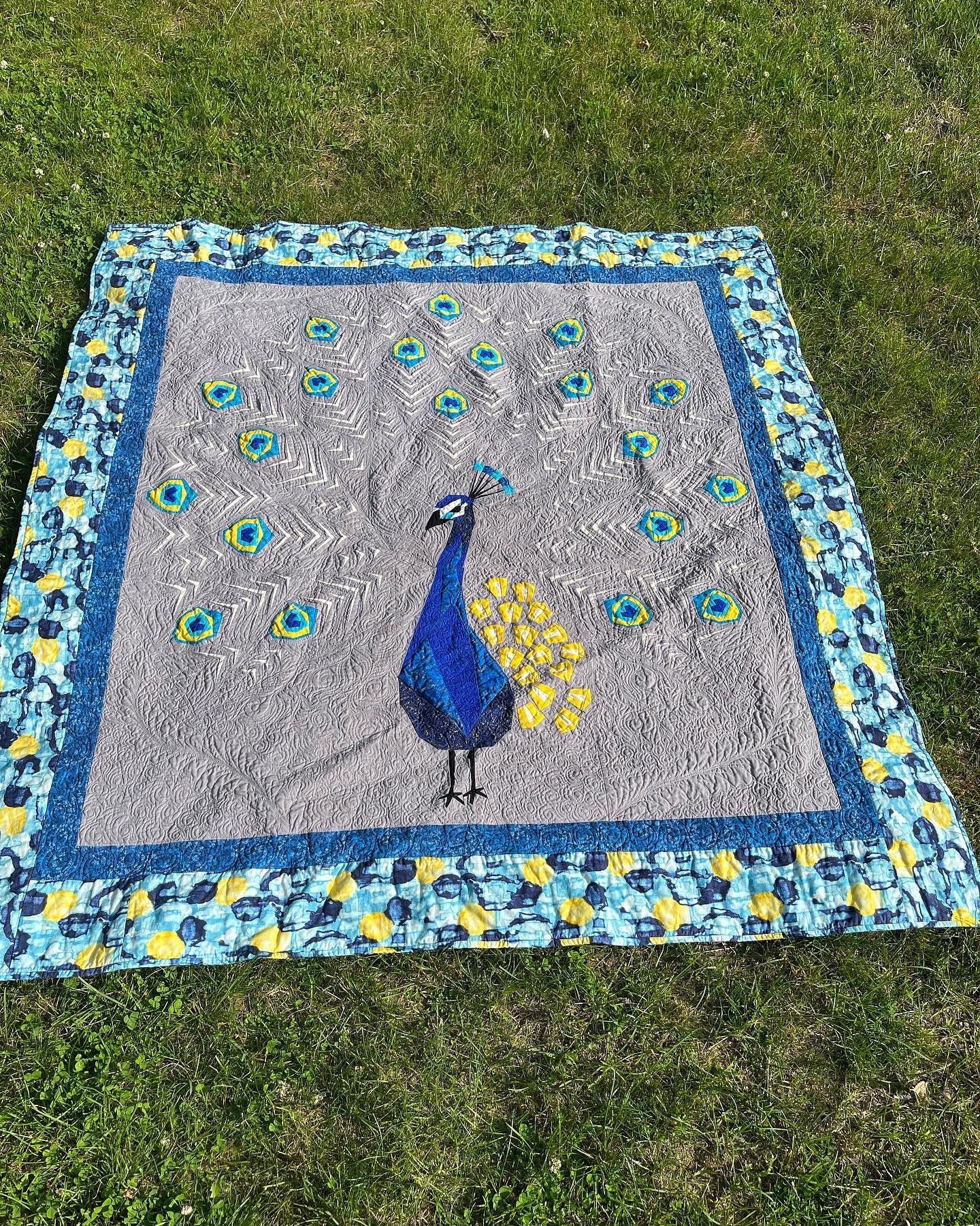 Peacock Throw Quilt - Etsy