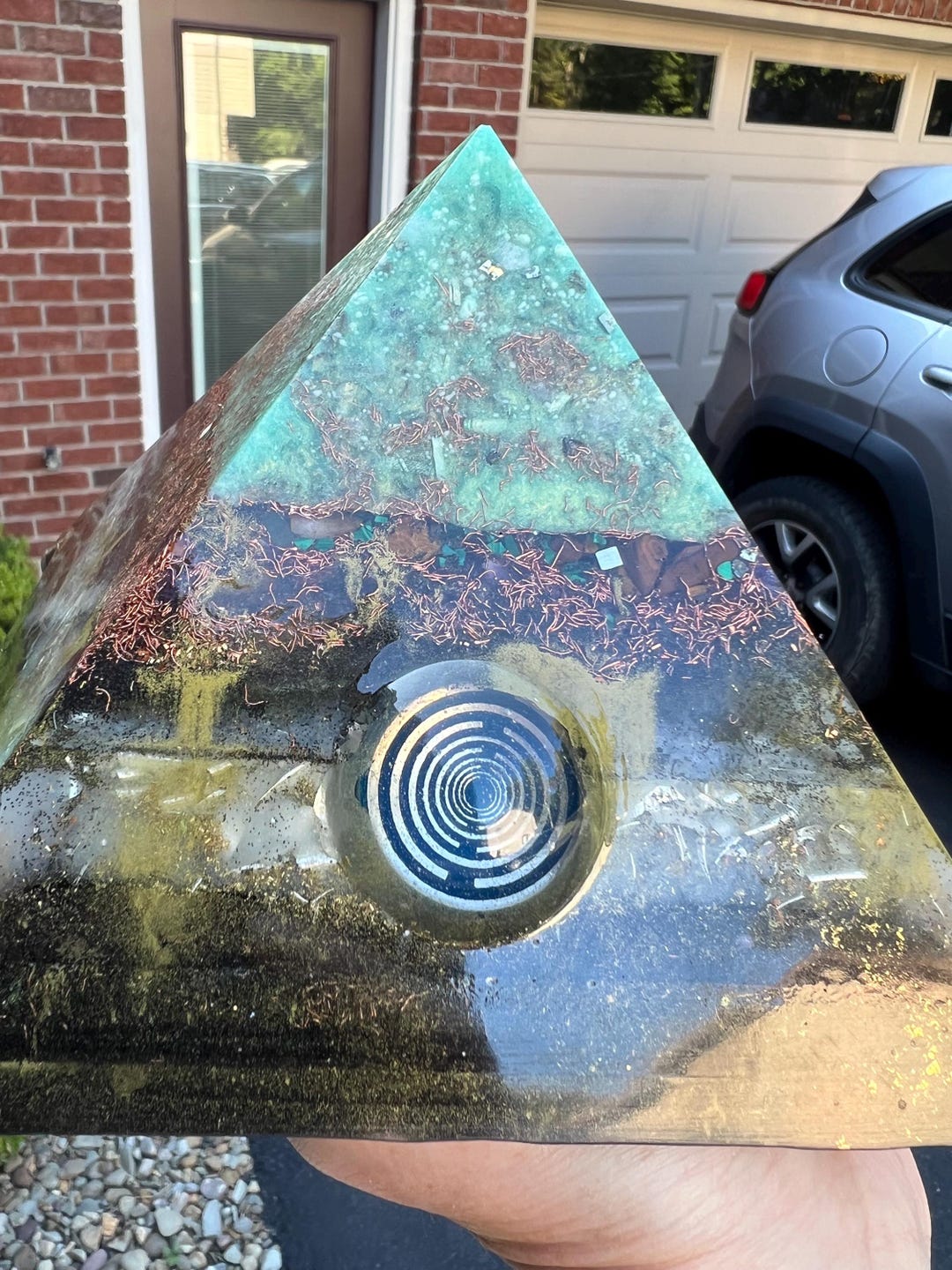 Orgonite Wealth Lu Pyramid MWO Gold - Etsy