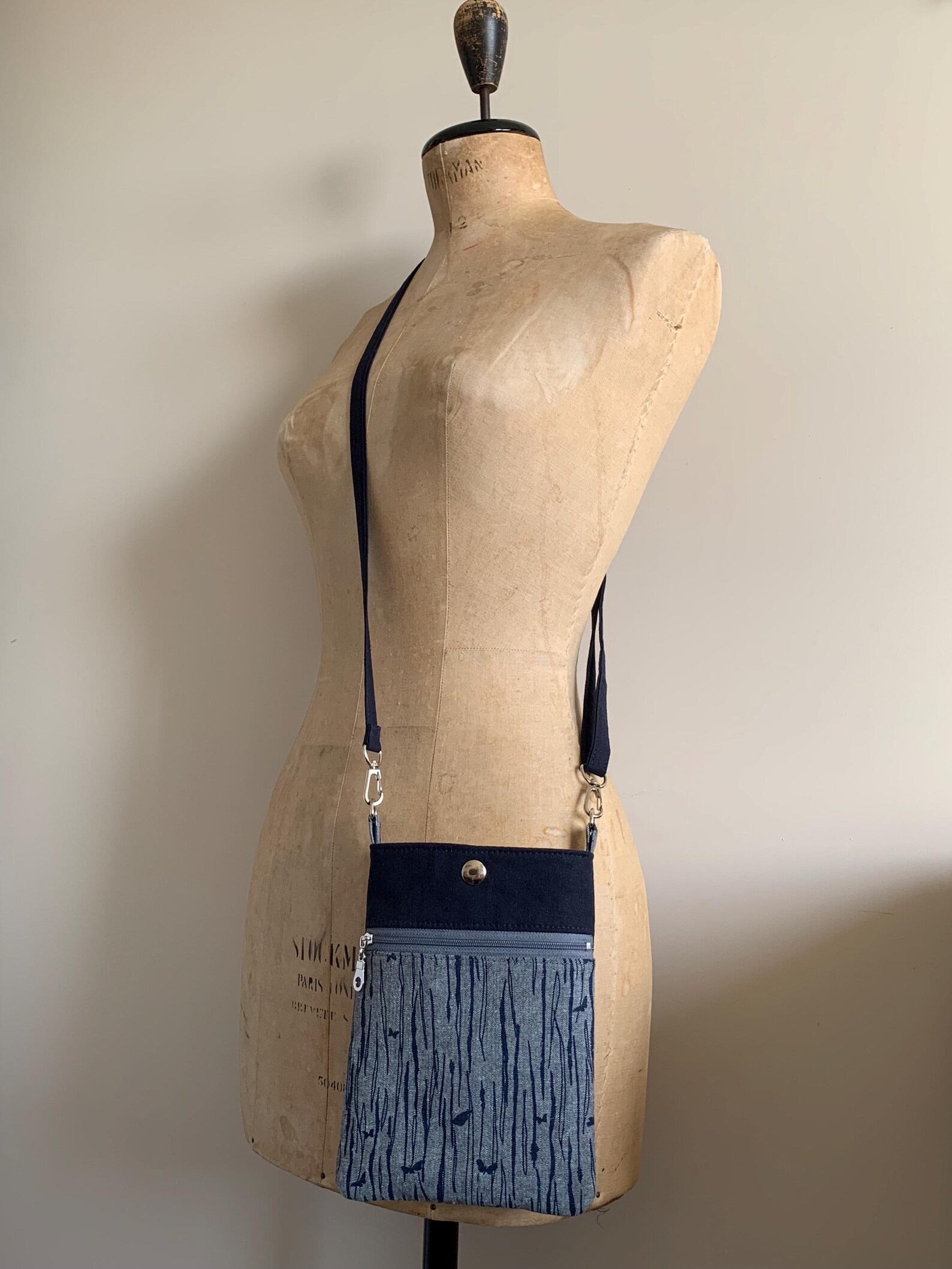 Mobile Phone Cross Body Bag / Lightweight Small Bag / Fabric Phone Bag ...