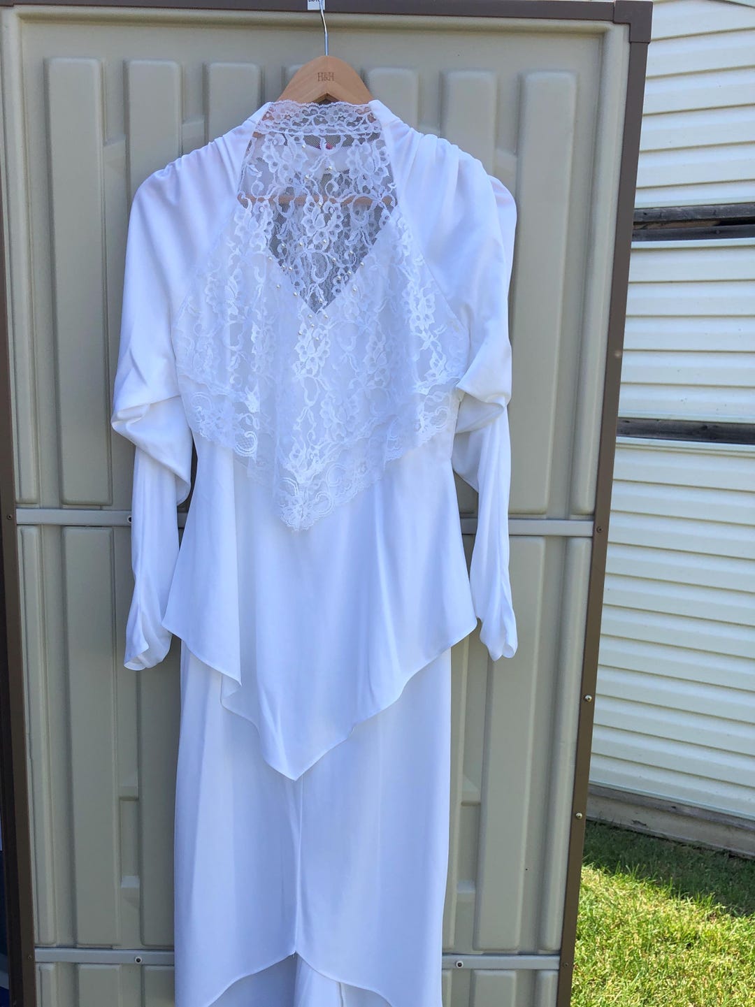 White Lace Layered Wedding Dress - Etsy
