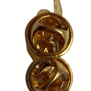 Football Soccer Player Pin Badge - Assistant Referee Linesman - Etsy UK