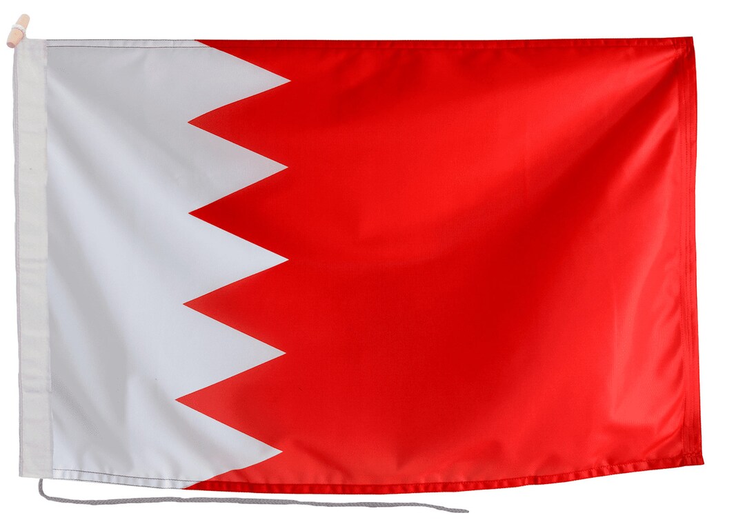 Bahrain Flag With Eyelets or Rope and Toggle - Hand Made in the UK - Etsy