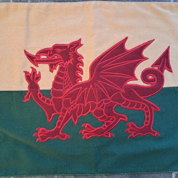 Welsh Flag - Etsy